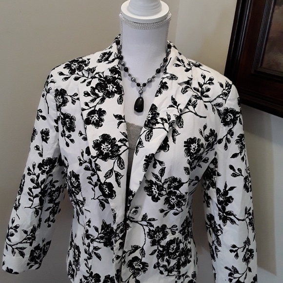 Judith Hart | Jackets & Coats | Judith Hart Black White Floral Jacket ...
